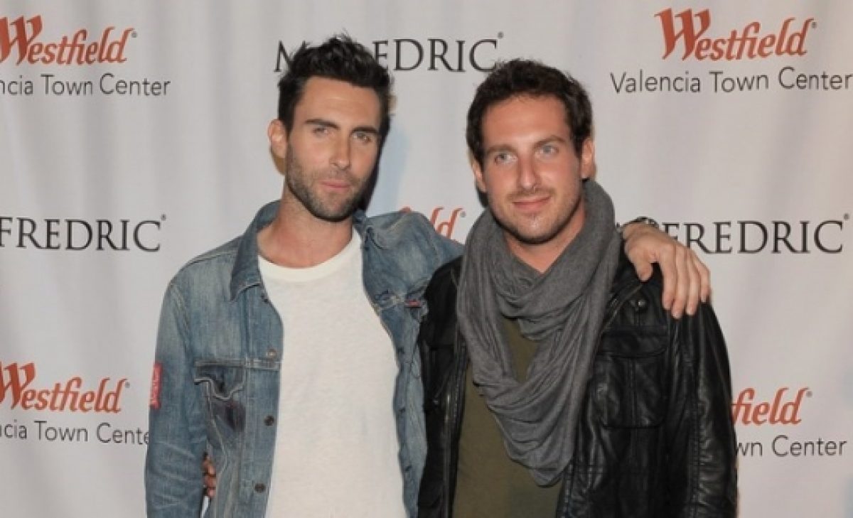 Te gusta Adam Levine, conoce a su hermano
