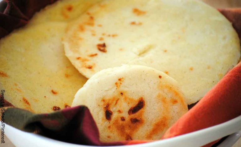 Cómo hacer arepas con Harina Pan, ¡facilísimo!