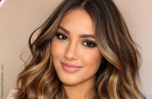 Diferencia entre mechas y rayitos que quizás no conocías