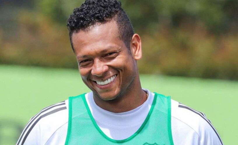 Fredy Guarín presentó a su nueva novia con una foto